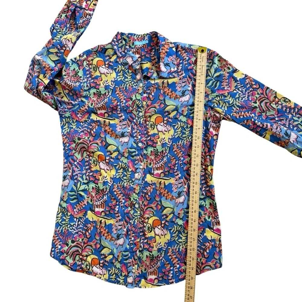 J. McLaughlin | Tops | J Mclaughlin Lois Freshfield Top Blue Floral ...